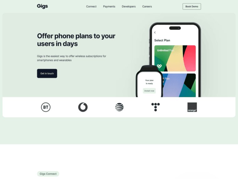 25 Examples of Beautiful Product Landing Pages - SaaS Landing Page
